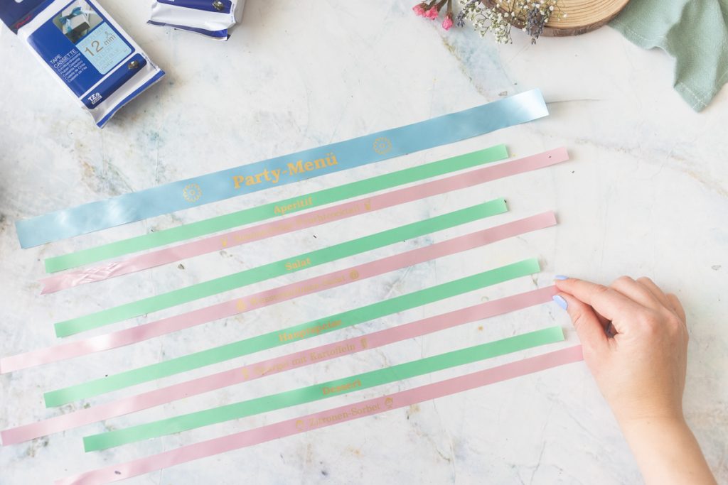 DIY: Partymenü im Goldring für die Midsommar-Party